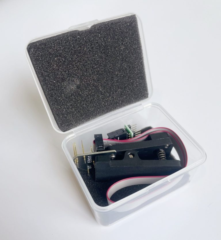 Seagate 100835923 EB01 HDD ROM Programming Clip Adapter